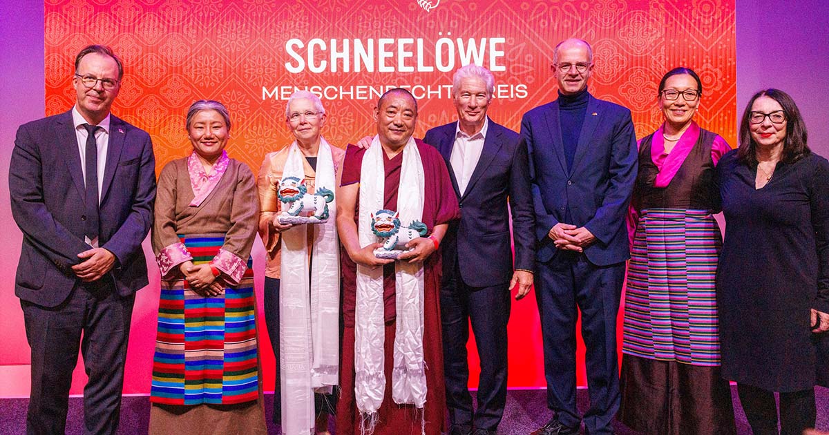 Dr. Sophie Richardson and Geshe Lobsang Monlam receive International ...